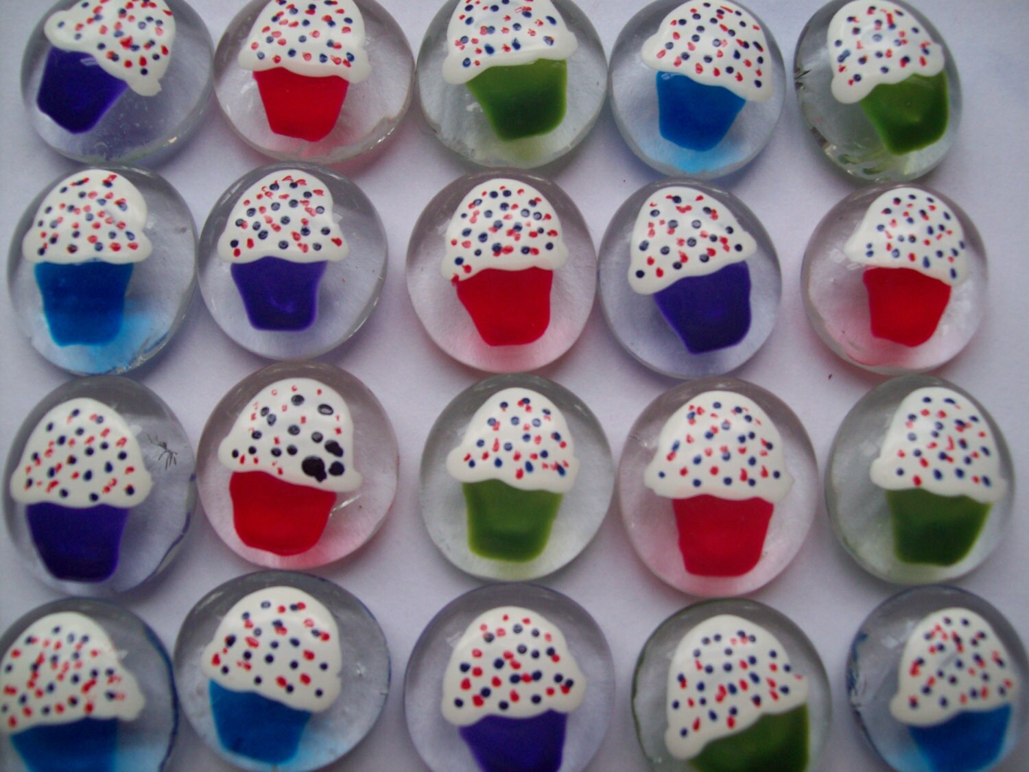 Hand painted glass gems cupcakes cupcake birthday party set | Etsy