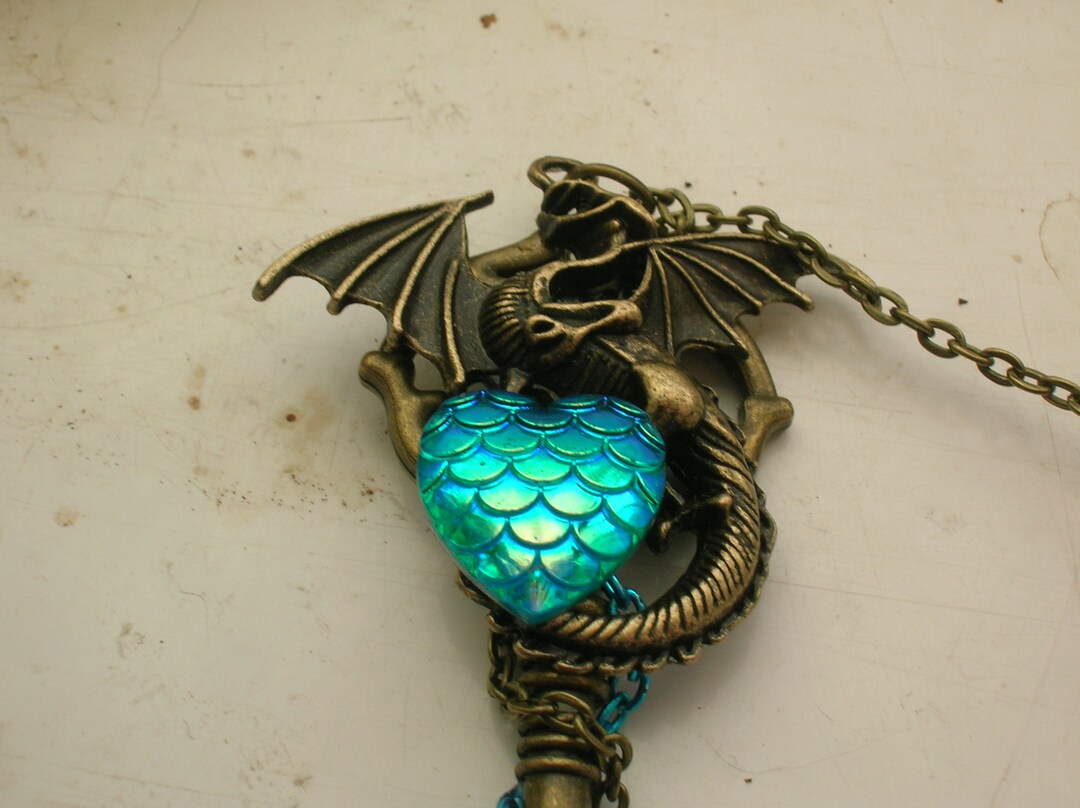 Steampunk Fantasy Dragon Heart Key, Four Colours. Blue, Purple, Green ...
