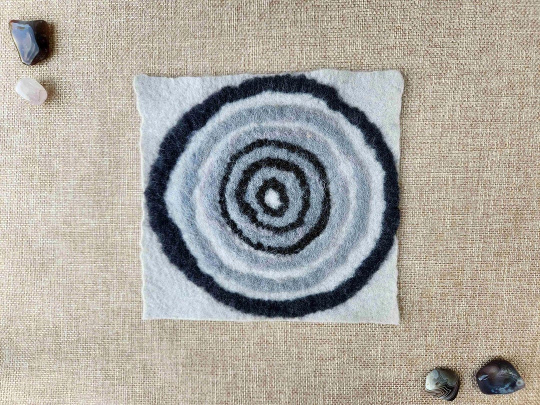Bullseye Target Circle Spiral Ripple Wave Focus Minimalist Unique Wall ...