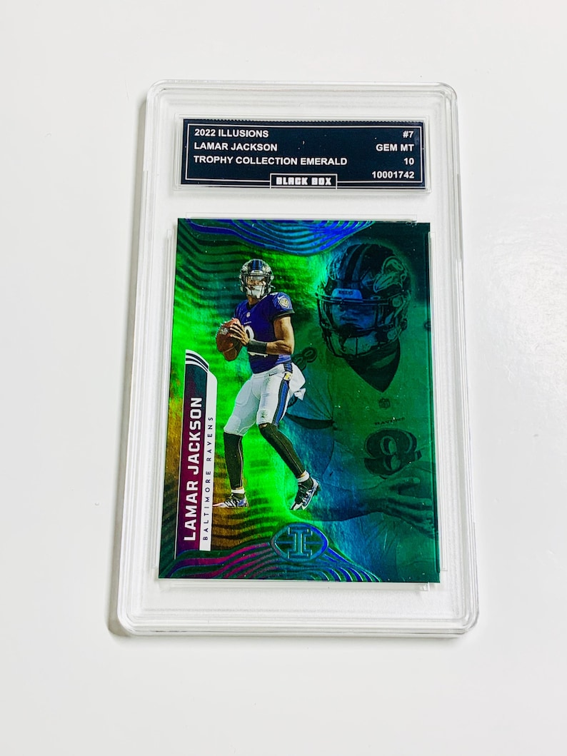 Lamar Jackson 2022 Illusions Trophy Collection Emerald #7 Ravens Graded ...