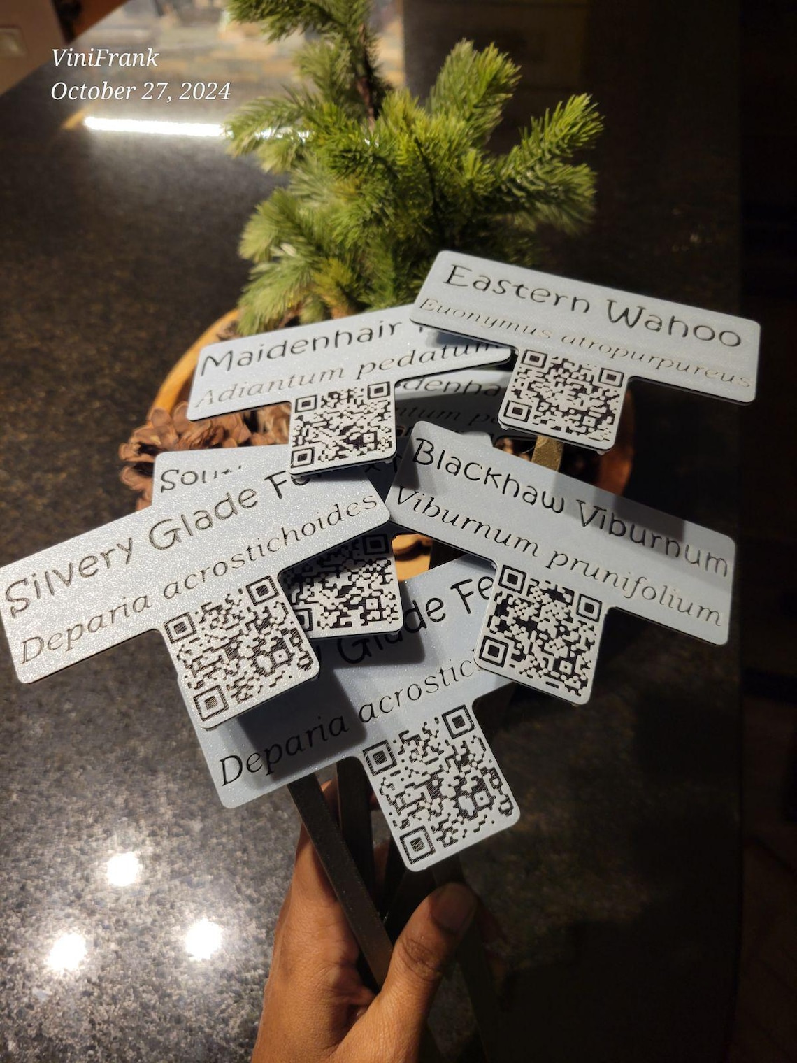Customized Plant Labels With QR Codes - Etsy