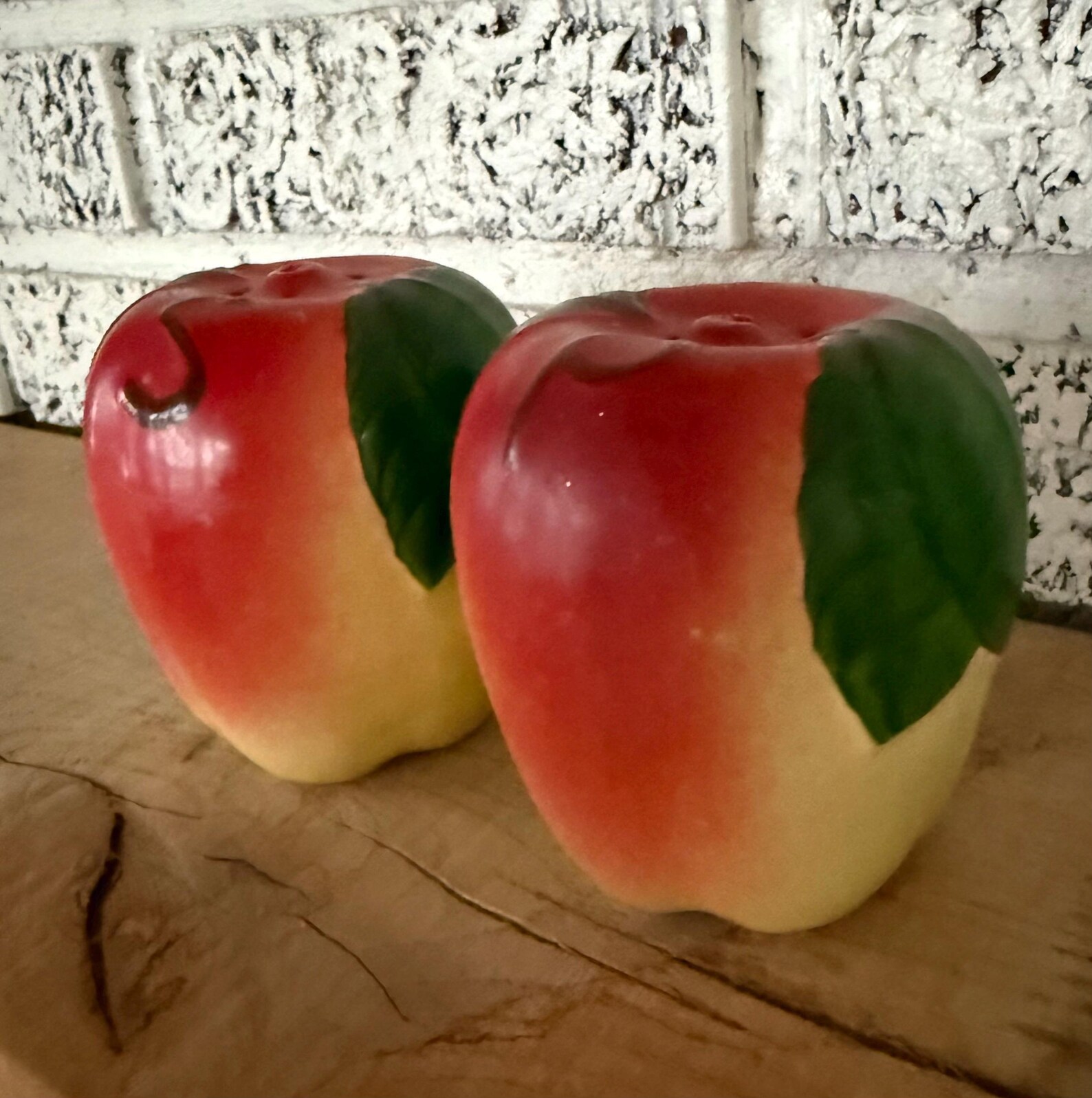 Vintage Hull Apple Salt and Pepper Shakers - Etsy