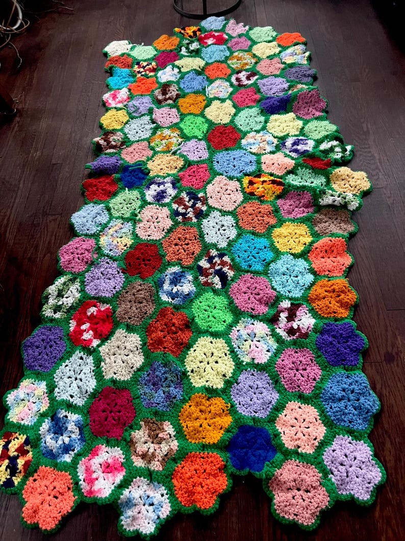 Beautiful Vintage Crocheted Throw - Etsy