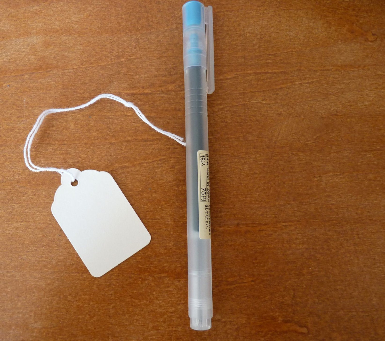 Plain White Strung Small Tags Set of 25 | Etsy