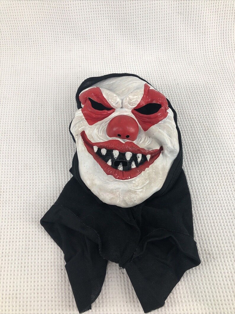 VTG Scary Clown Mask Shroud Black Red Nose Creepy Killer Clown Glows in ...
