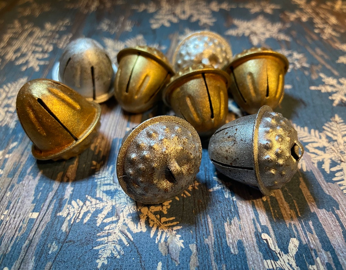 Set of 8 Vintage-style Metal Acorn Bells - Small (silver & Gold) - Etsy