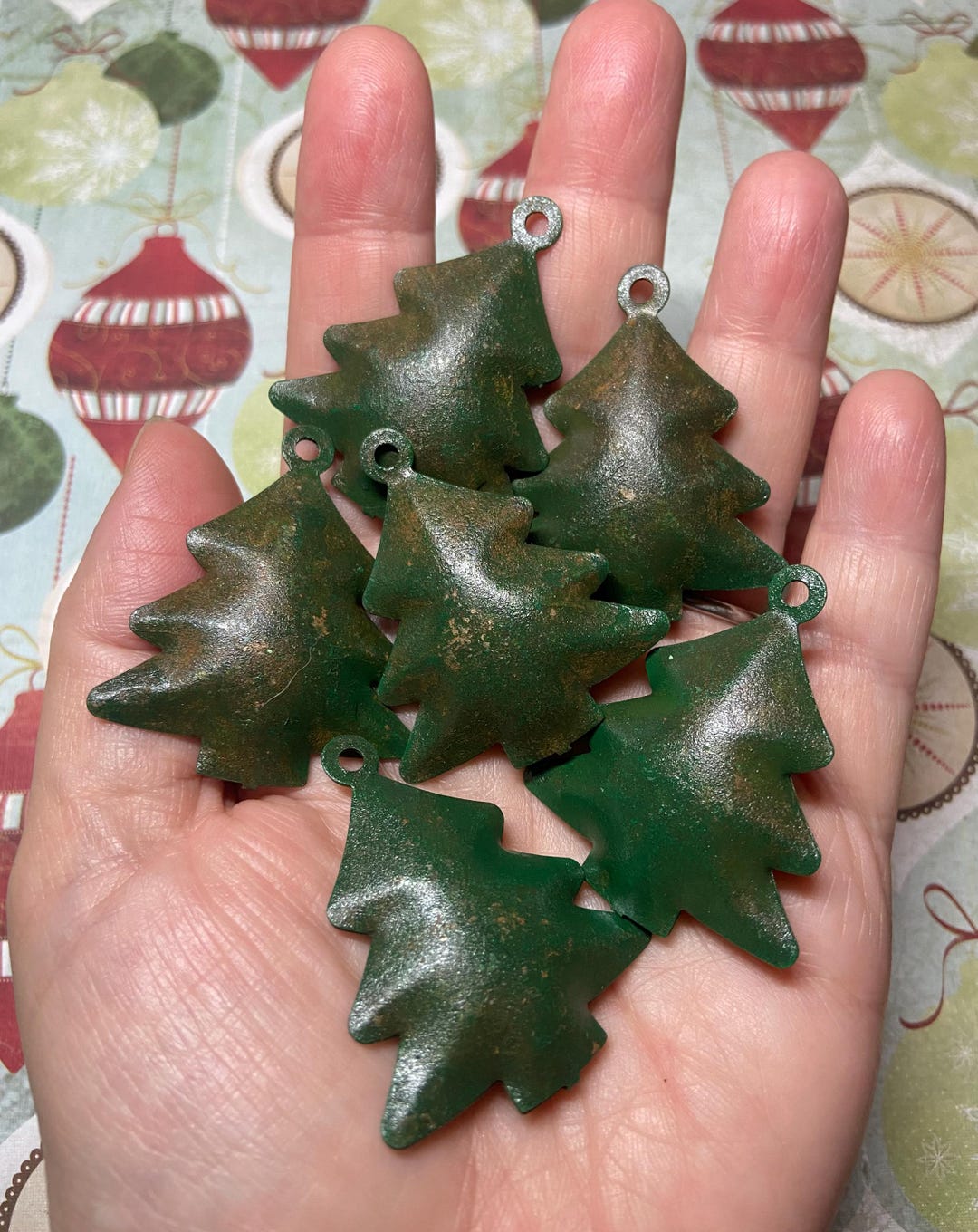 Set of 6 Rustic Farmhouse Tin Tree Jingle Bells in Green - Etsy