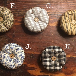 One Handmade Primitive Pin Keep / Pincushion / Pin Cushion in Rustic ...