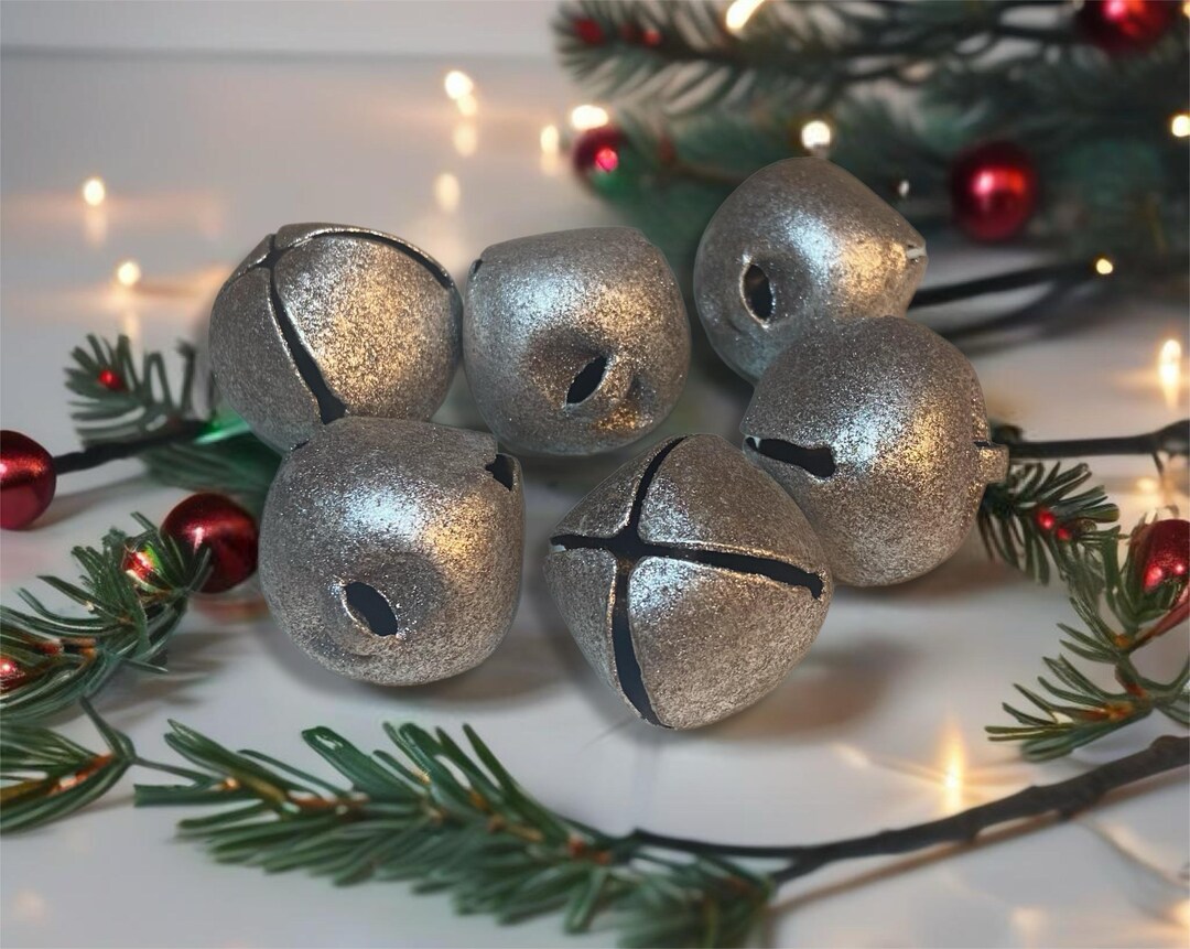 SILVER 30mm Rustic Vintage Style Farmhouse Jingle Bells / Set of 6 - Etsy