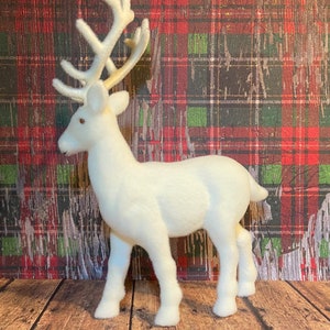 Large 7.5” White, Vintage-style Flocked Plastic Reindeer / Deer - Etsy