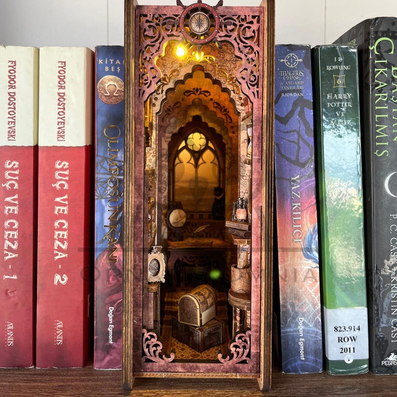 Book Nook Kit - Etsy