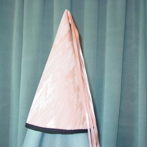 Hennin - Etsy