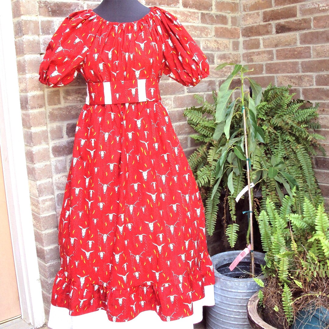 Prairie Dress Costume With Bonnet: Red Animal Skull Print, Adult Size ...
