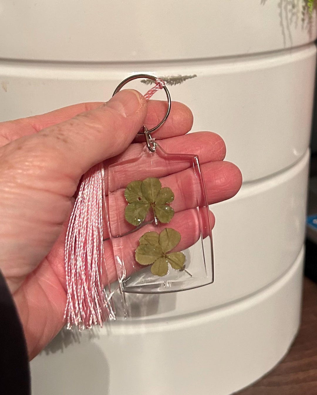 Handmade Five-leaf Clover Resin Keychain - Etsy