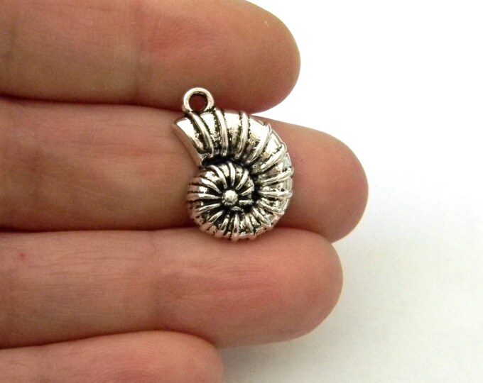 Nautilus Shell Charm Set of Eight Silver Color Spiral Charm - Etsy