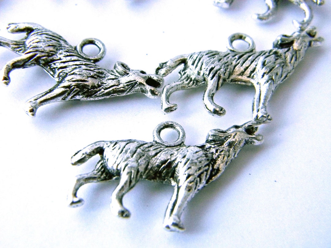 Wolf Charms Set of 10 Silver Color 19x26mm - Etsy