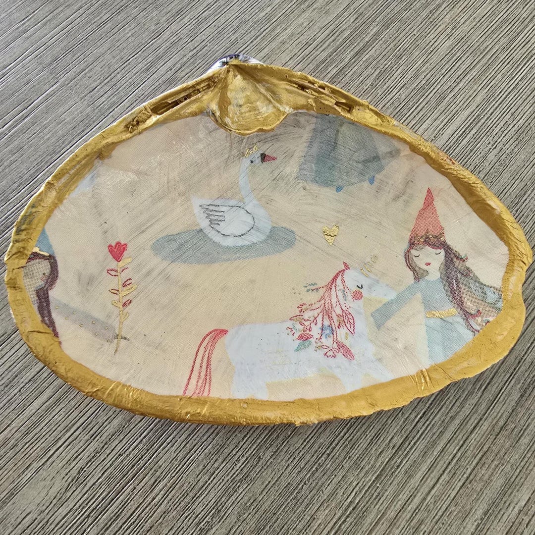 Decoupage Princess and Unicorn Shell Trinket Dish Jewelry Dish Clam ...