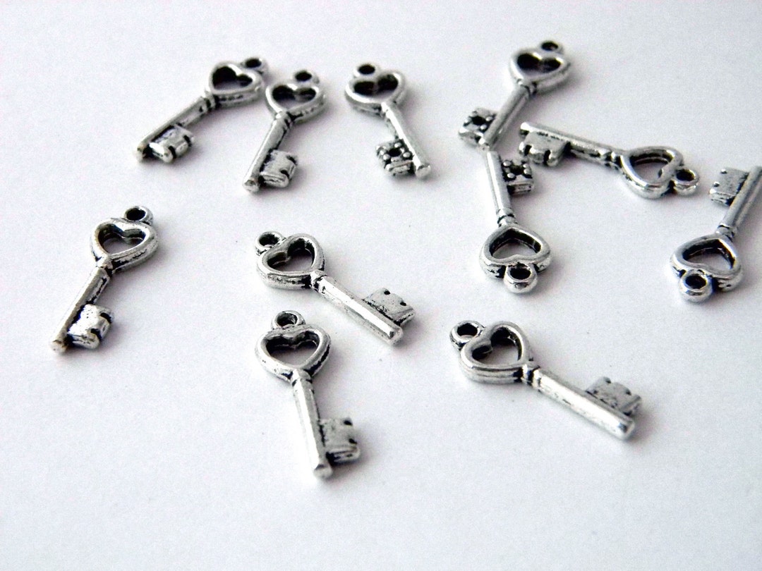Small Key Charms Set of 10 Silver Color 20x7mm - Etsy