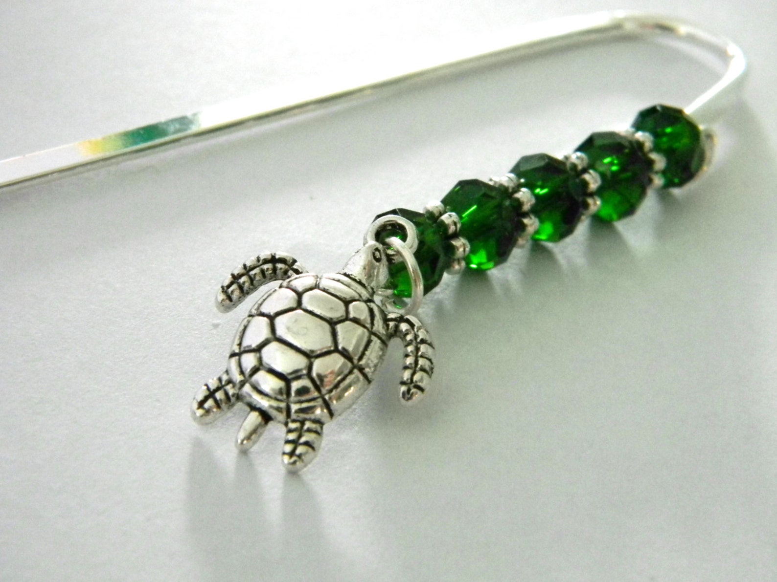 Sea Turtle Bookmark With Green Glass Beads Shepherd Hook Steel Bookmark ...