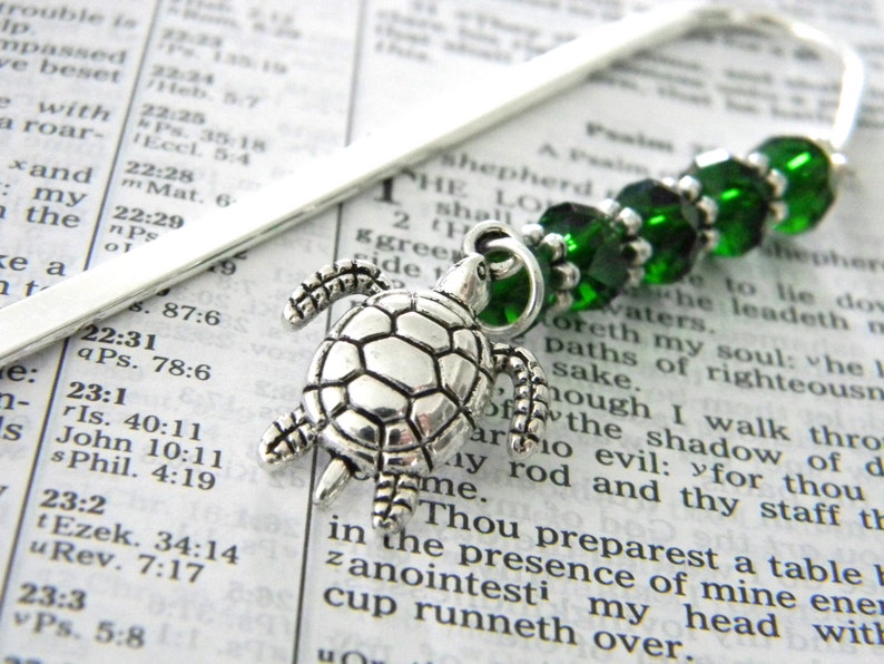 Sea Turtle Bookmark With Green Glass Beads Shepherd Hook Steel | Etsy