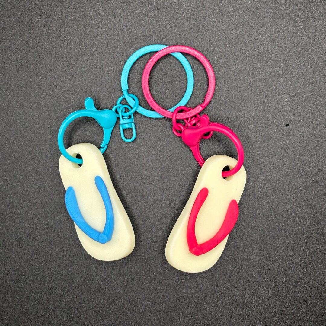 Couples Flip Flop Keychain Set – Beach Vacation Gift, Cute Anniversary ...