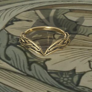 Gold Elvish Crown Ring - Fantasy Wedding Ring - Celtic Dainty Promise ...
