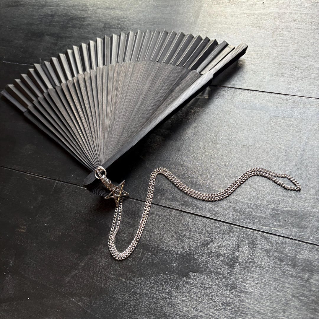Black Fan With Chain, Monotone Goth Style, Gothic Accessories, Gothic ...