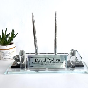 Custom Clear Glass Silver Desk Nameplate With Silver Pen Set, Crystal ...