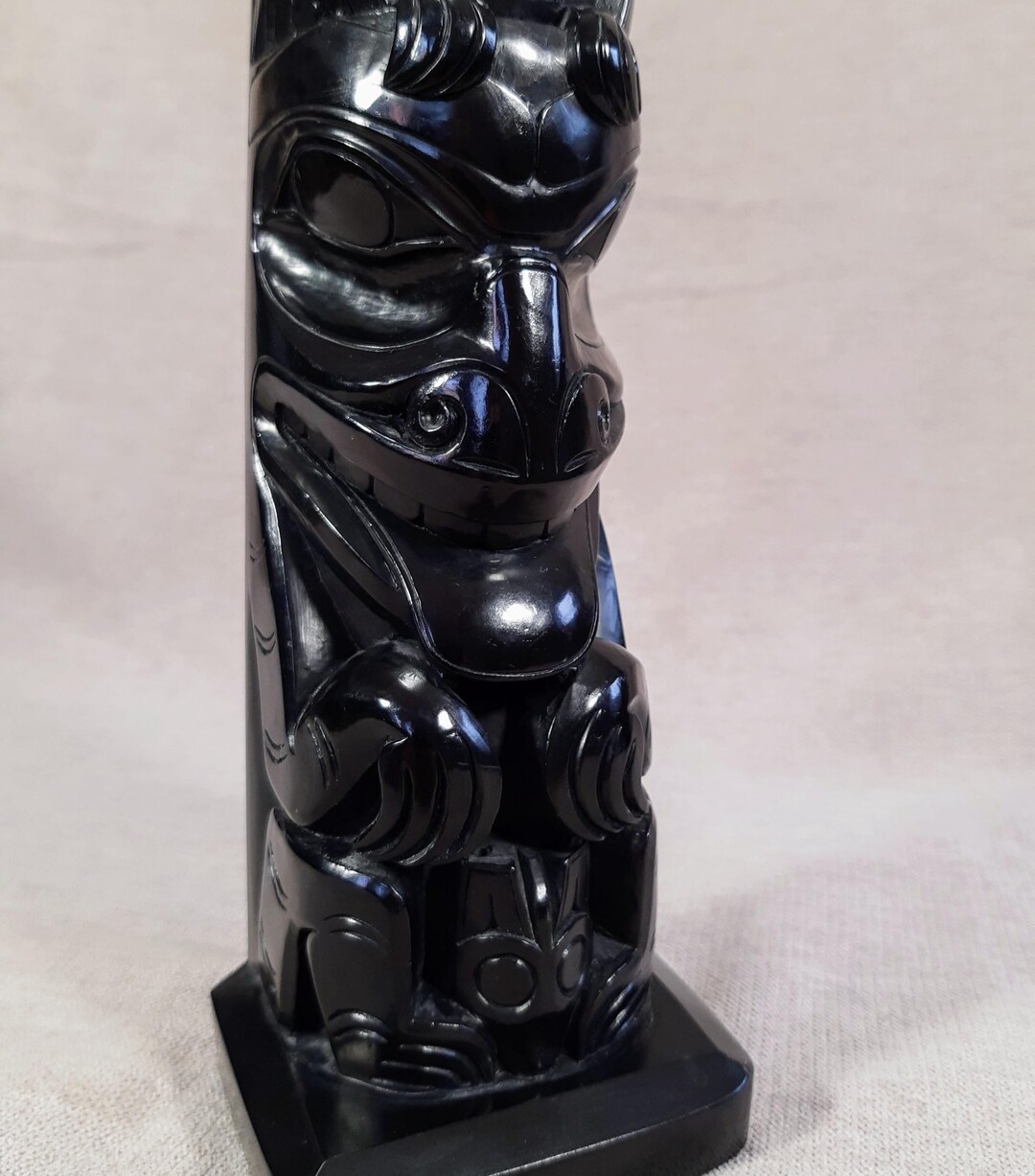 Vintage Haida Totem Pole Replica: Canadian Museum Collectible ...