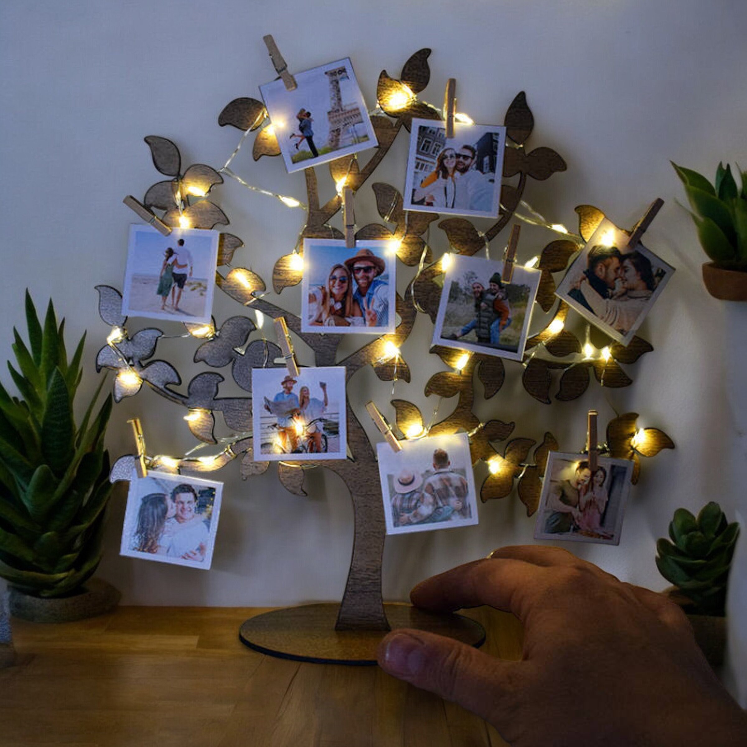 Personalized LED Light-up Tree With Photos - Etsy