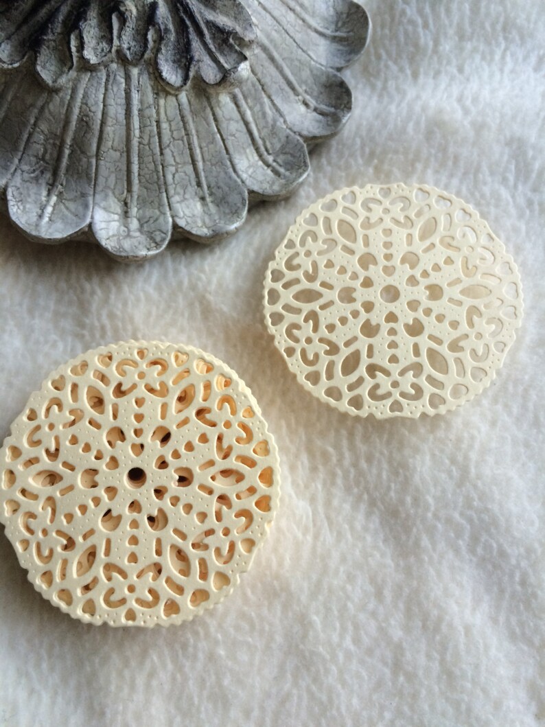 Mini Paper Doilies...100 Piece Set of Very Cute and Adorable Mini Paper ...
