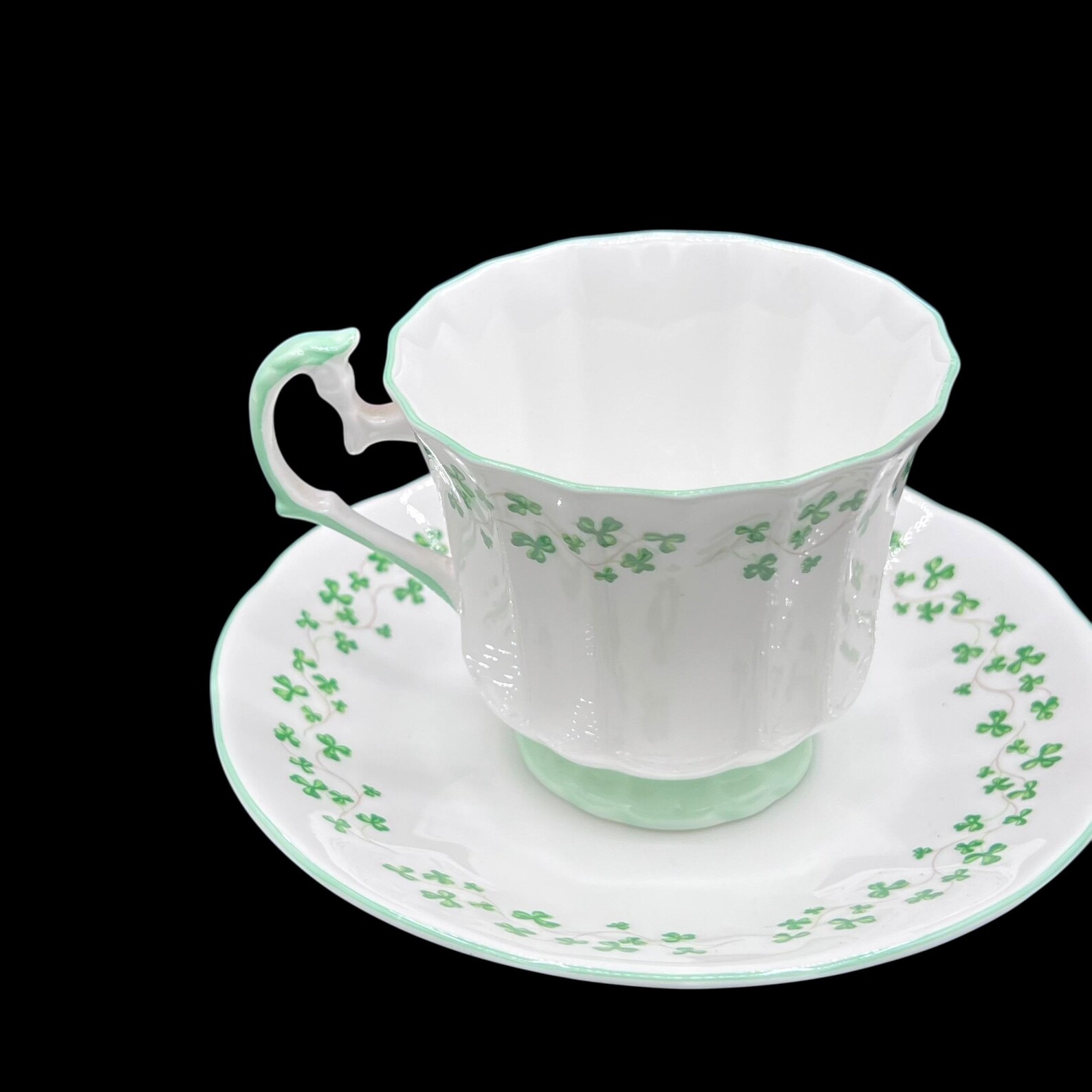 Vintage Royal Crest Shamrock China Tea Cup and Saucer/st. Patrick's Day ...