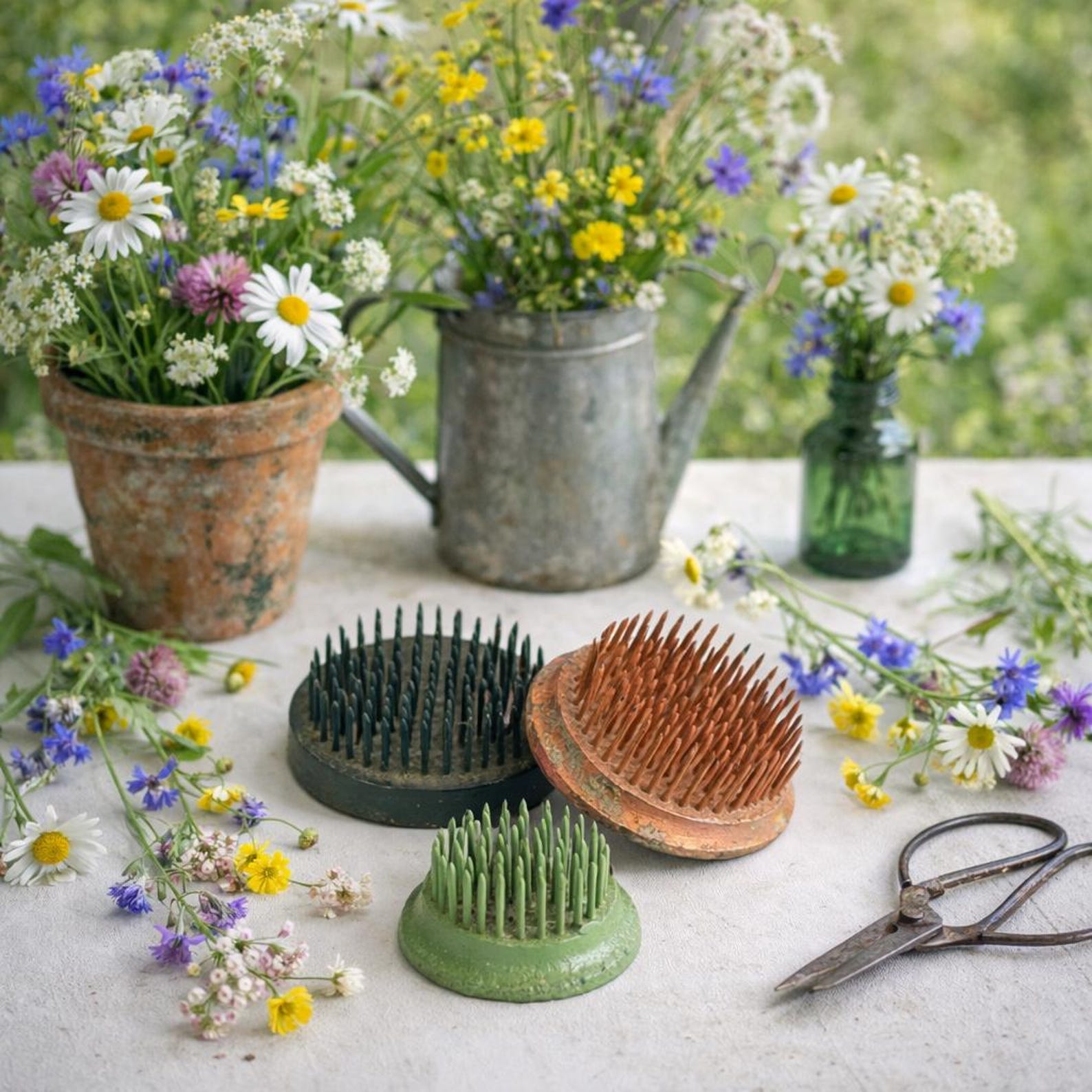 Vintage Metal Pin Flower Frogs Set of 3 | Round Needle Flower Holders ...