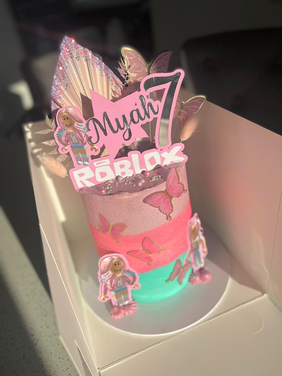 GIRLS Roblox Inspired Cake Topper Set PINK Personalised With Name and ...