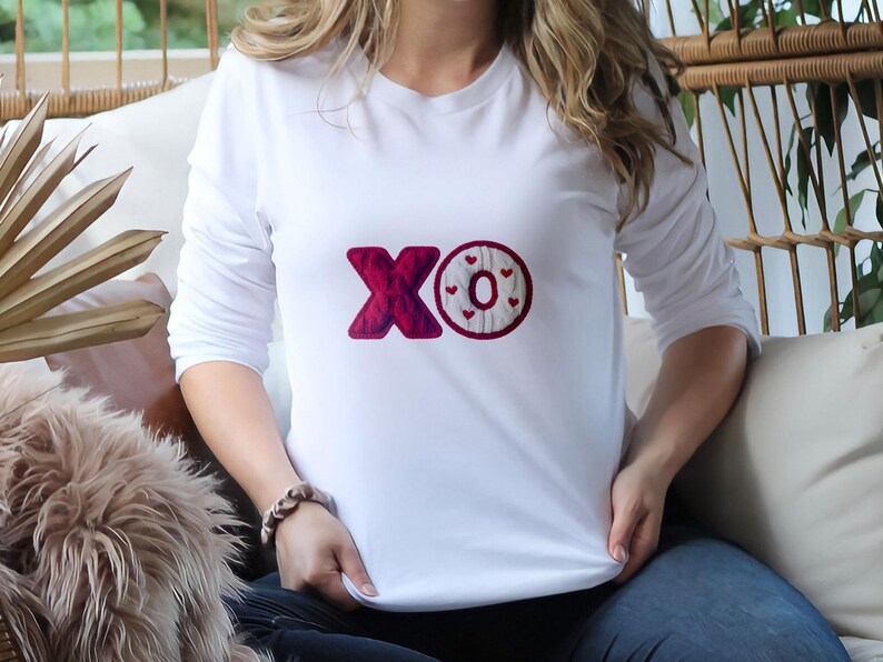 XO Valentine PNG Knit Love Design for Shirts, Cozy Valentine ...