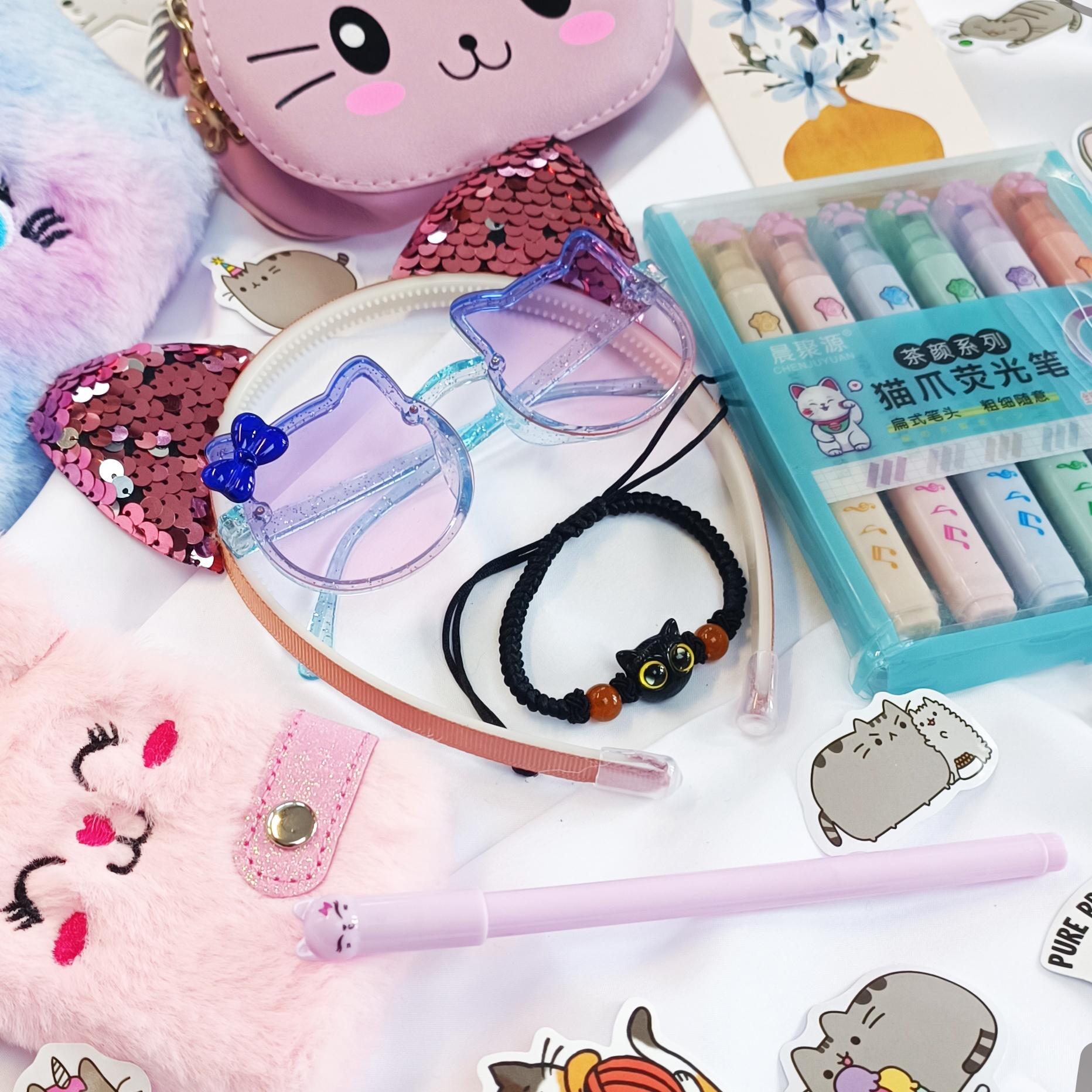 Big Cat Gift Box for Children, Birthday Gift Box, Girls Birthday Gift ...