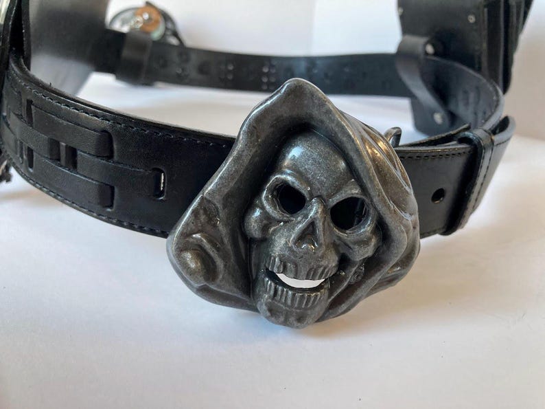Virulent, Bane of the Plague - Legendary Plague Doctor Potion Bottle ...