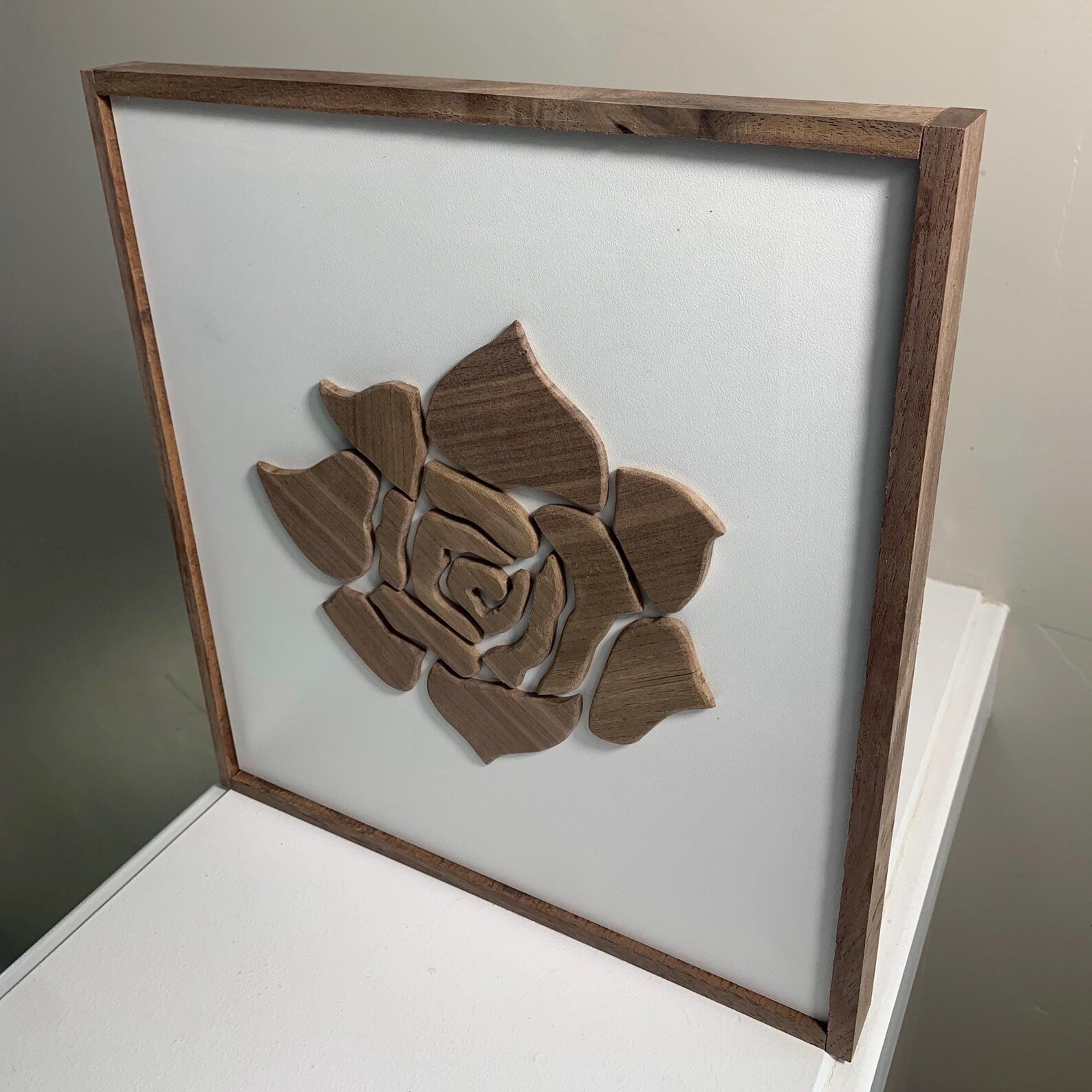 Handmade Rose Flower Pattern Wood Rose Wall Art Hanging Decor Black ...