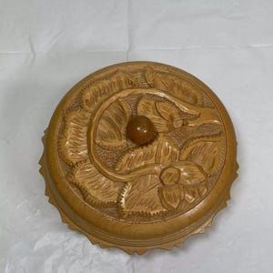 Carved Wooden Round Box With Lid Vintage Swedish 15cm Floral Design - Etsy