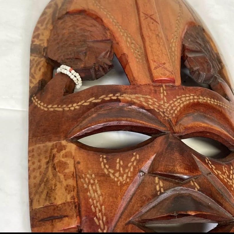 Wooden African Maasai Beaded Mask Vintage Brown White Beads Africa ...
