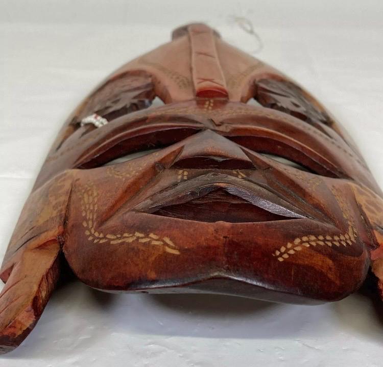 Wooden African Maasai Beaded Mask Vintage Brown White Beads Africa ...