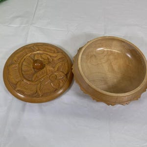 Carved Wooden Round Box With Lid Vintage Swedish 15cm Floral Design - Etsy