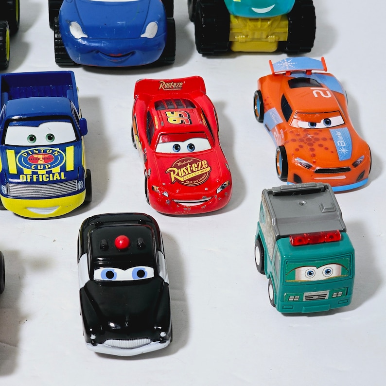 Disney Pixar Cars Mini Diecast & Plastic 1:55 Assortments Mattel Lot of ...