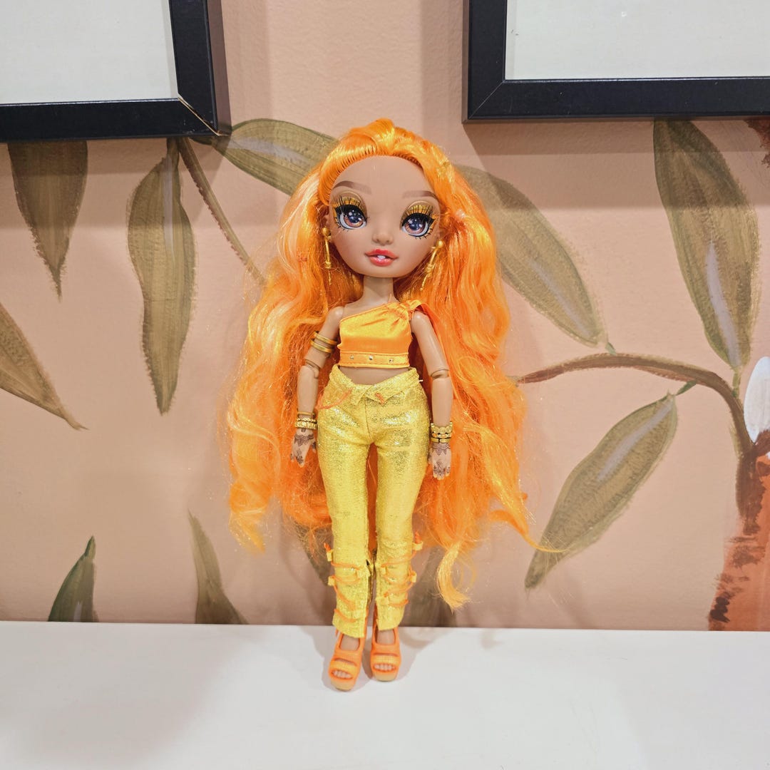 Rainbow High, Meena Fleur, Saffron Gold Series Orange/gold Doll - Etsy