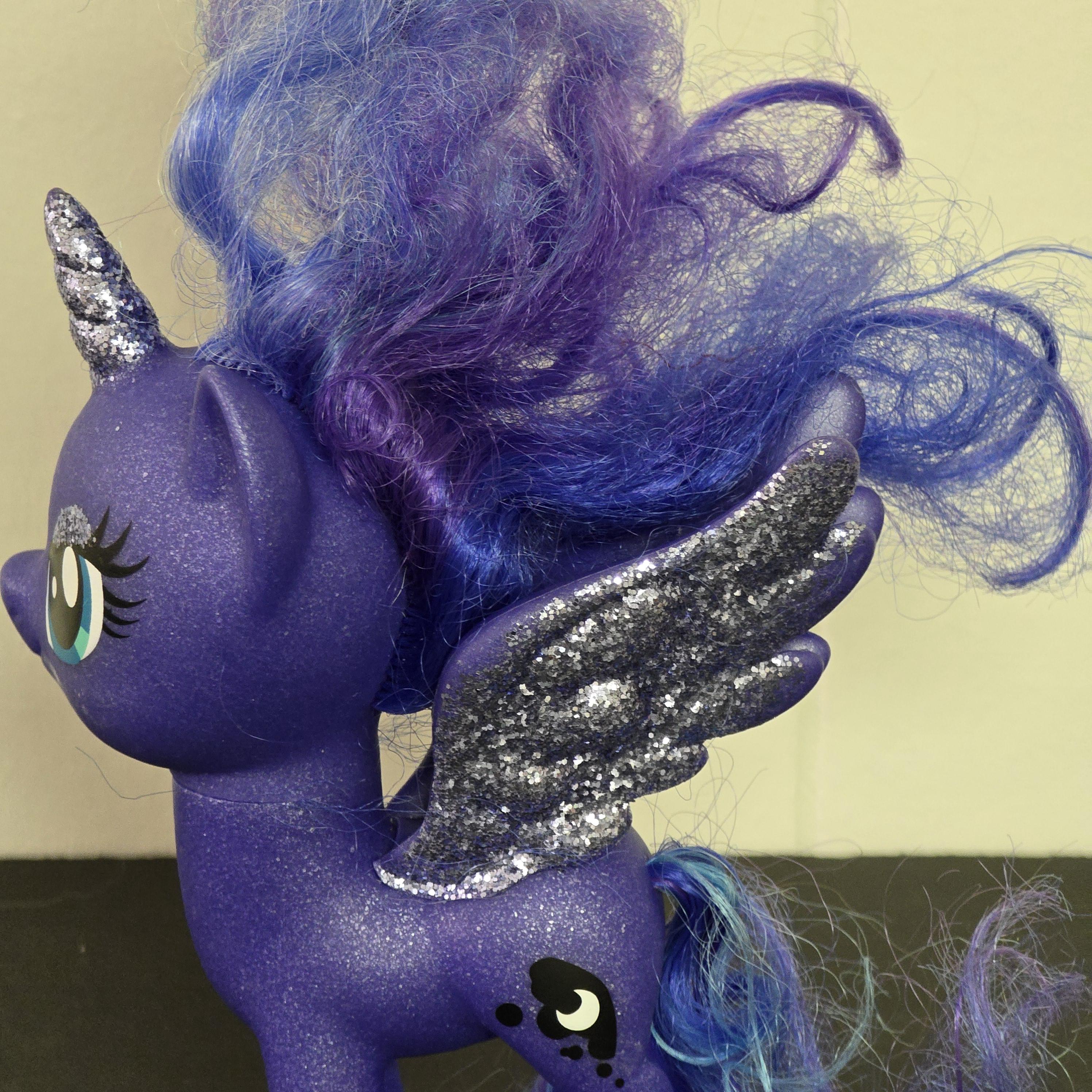 My Little Pony Princess Luna Glitter Wings Pony Figure Genuine Hasbro ...