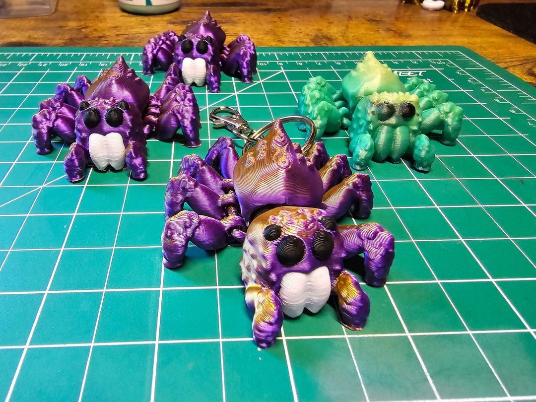 Articulated Spider Keychain 3D Printed - Etsy