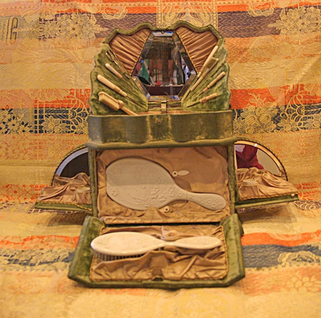 VICTORIAN TRAVEL CASE / Dress Instruments - Etsy