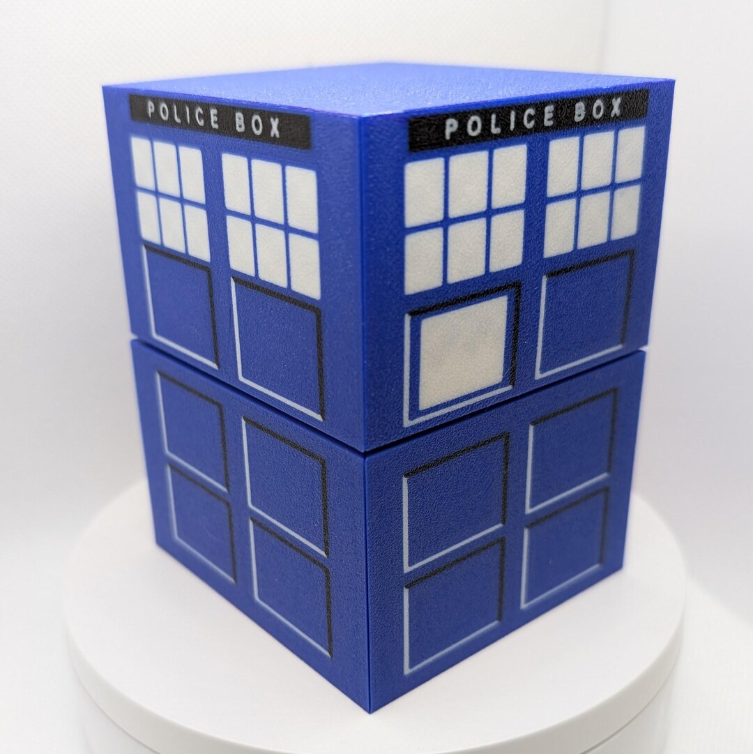 Tardis Commander Deck Box - Etsy