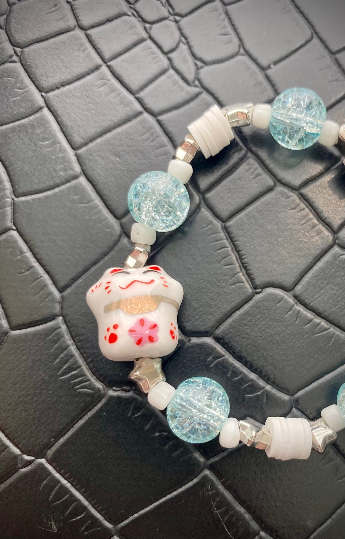 Lucky Cat Friendship Bracelet Golden Years Sanctuary Bracelet Aesthetic ...