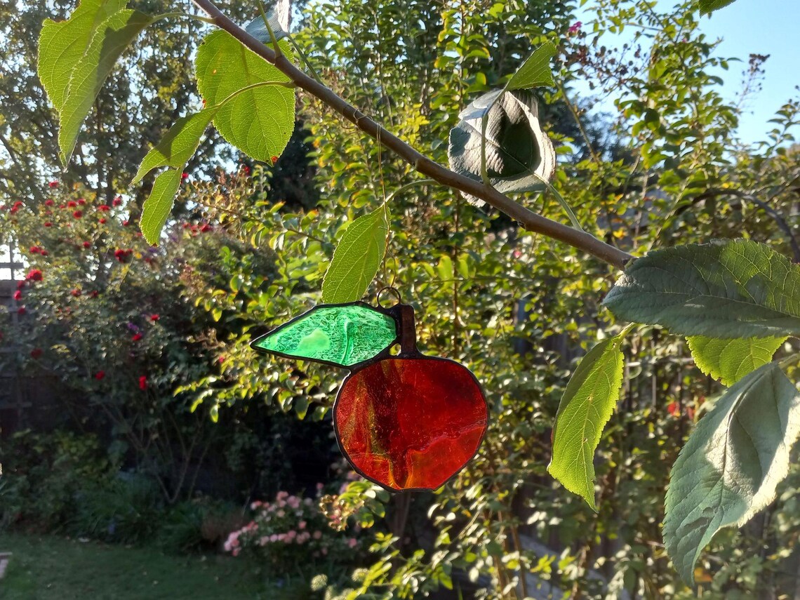 Red Apple-stained Glass Suncatcher Handmade, Kitchen Indoor Window ...